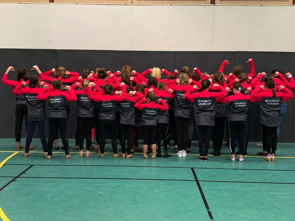 CSB - TWIRLING - Mairie de Beaumont Le Roger